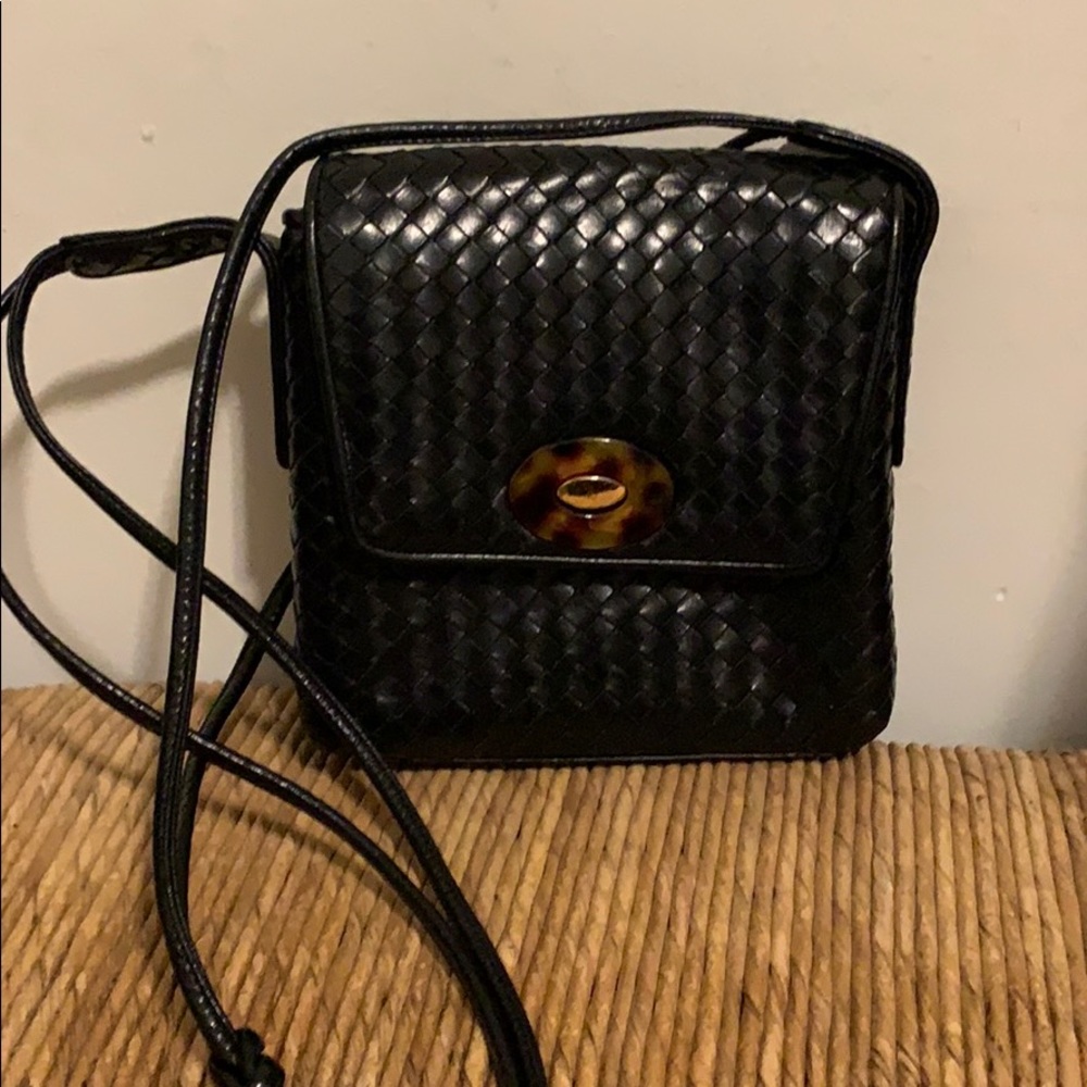 Vintage Ashneil Woven Black Purse - Gem